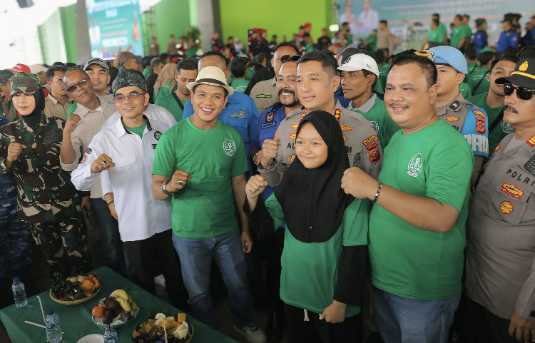 Di Peringatan May Day 2025, Kang DS Sampaikan Program 100 Hari Kerja Bupati dan Wakil Bupati ...